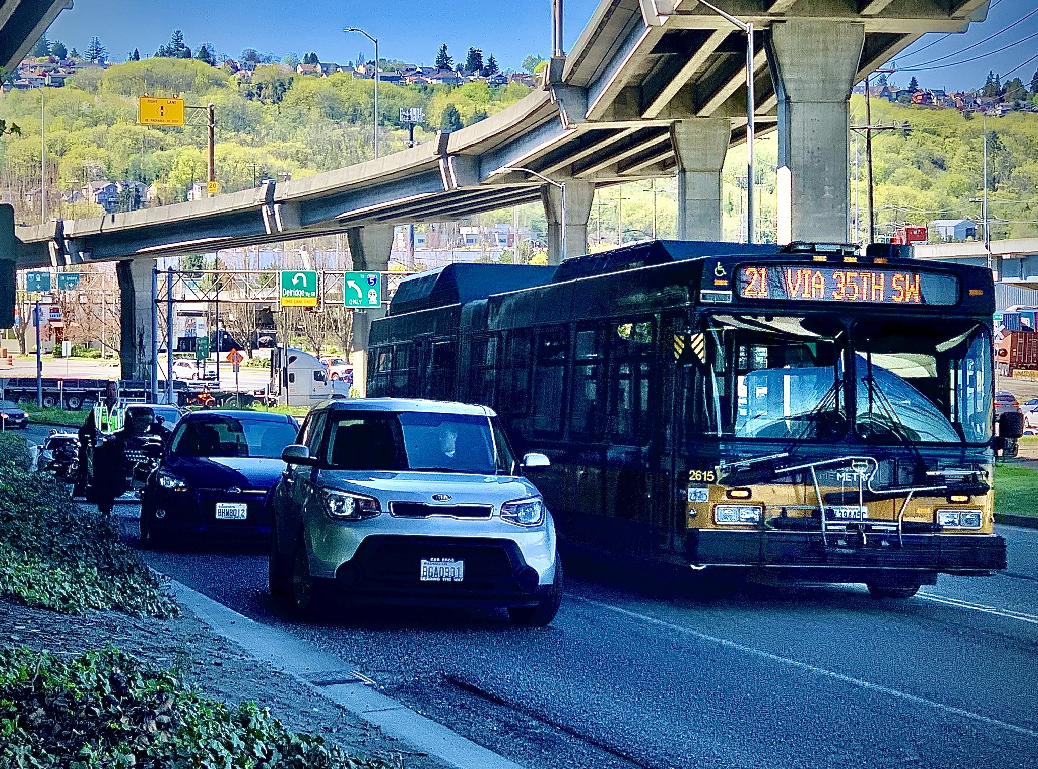 One-week countdown: King County Metro restarts fare enforcement March ...
